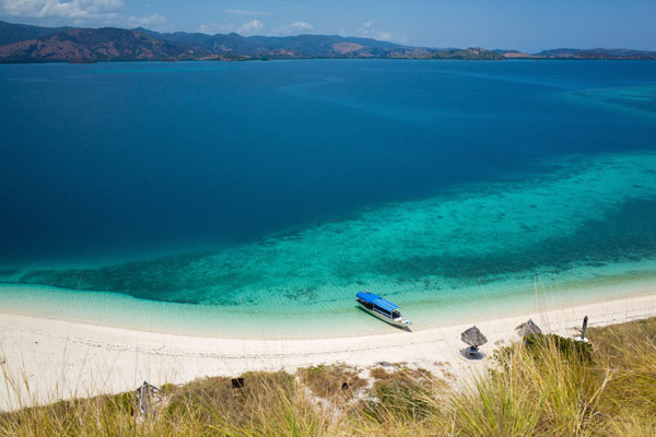 The Beauty of 17 Riung Island Tourism in Labuan Bajo - www.kayanatour.com